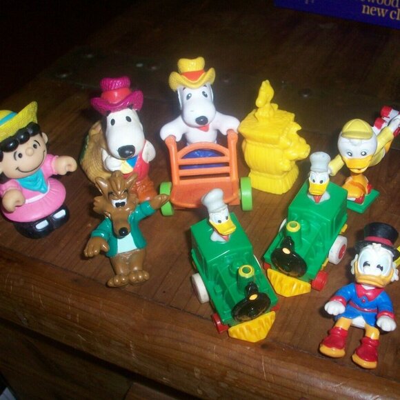 McDonald's | Toys | Vintage Snoopy 989 Peanuts Farm Donald Duck Figure ...